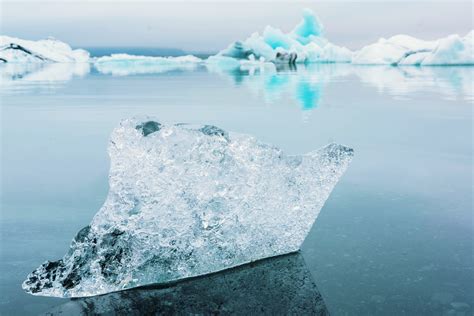 Осколки льда (58 фото)