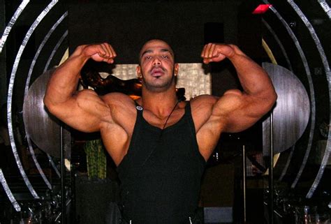 Bodybuilder Zach Khan 1 Bodybuilders And Muscle Men