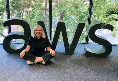 Women Find Belonging At Aws Life At Aws Deborah Abber