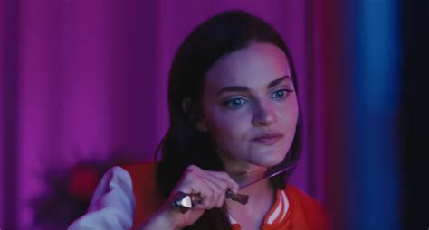 ‘cam Trailer Netflixs Horror Movie About A Cam Girls Existential