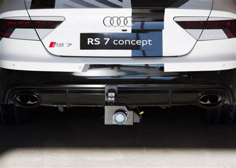 Audis Super Fast Driverless Car Is Fitted With A Mini Film Studio