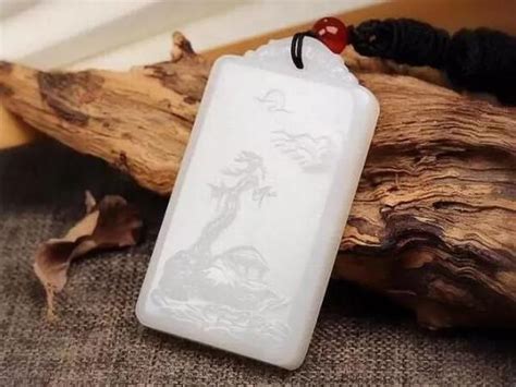 什么是羊脂白玉如何区分羊脂白玉和普通白玉 知乎