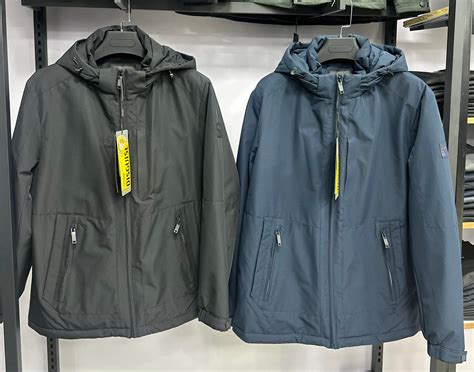 Сайхан Эрэгтэй Сайхан Эрэгтэй Бэлэн Хувцасны Дэлгүүр