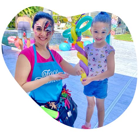 Balloon Twisting Epic Party Entertainment