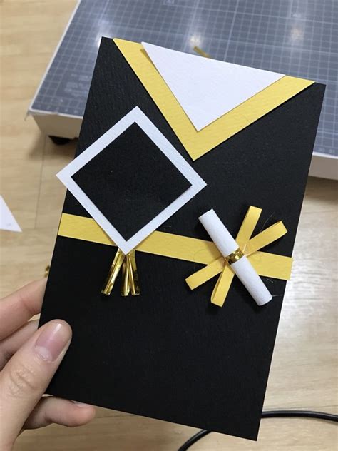 2월 졸업식 졸업식 초대장 만들기 사각형으로 간단하게 만들 수 있는 졸업식 초대장이에요 원에 작