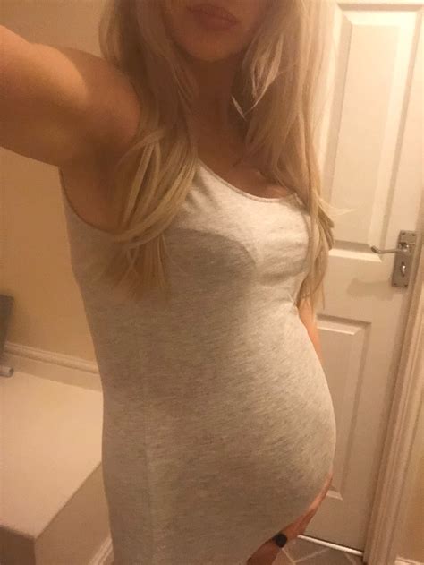 12 Weeks Preggo And Already Huge 😳 Rclothedpreggo