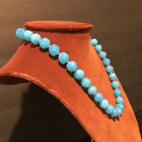 Vintage Chunky Turquoise Art Glass Bead Necklace Or Gem