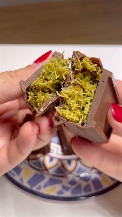 გურანდა ქავთარაძე Food Blogger დუბაის შოკოლადი🍫🍫 დაგჭირდებათ👇🏻 ~ 500 გრამი რძიანი შოკოლადის