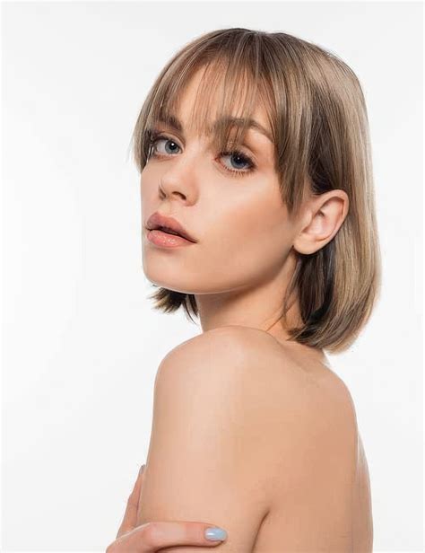 25 Stylish Long Bobs With Wispy Bangs Styleoholic