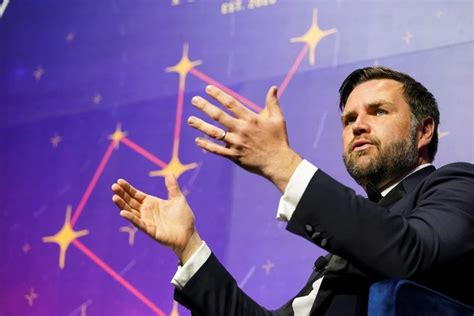 Вице президент США Вэнс назвал безумием финансирование Украины при Байдене Kp Ru