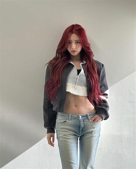 더쿠 있지 Itzy 유나 인스타 업뎃