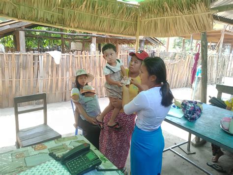 ပုဗ္ဗသီရိမြို့နယ်တွင် မသန်စွမ်း ၄၂ ဦးအား ထောက်ပံ့ငွေပေးအပ် Myanmarnationalpost