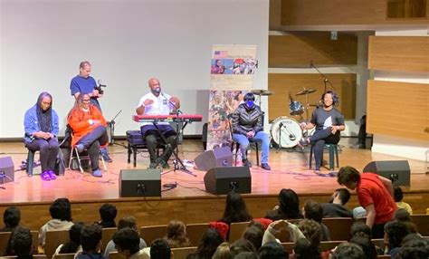 American Gospel Singers Provide Soaring Spiritual Experience For