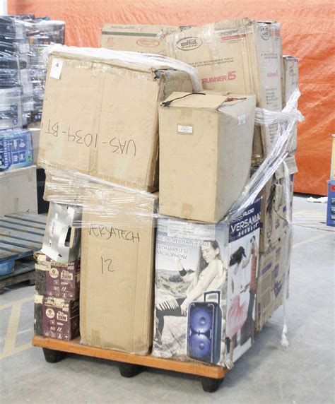 Window Type Aircon And Assorted Speakers 18pcs 1 Pallet Window Type Aircon And Assorted