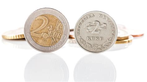 ПО ПЪТЯ КЪМ ЕВРОТО Как Хърватия се готви за приемането на валутата