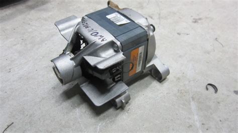 silnik C E SET MCA52 64 148 WHE24 whirlpool ostrów lubelski Kup