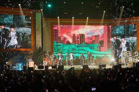 ‘데뷔 100일 라이즈 첫 팬미팅 전석 매진 “브리즈 모든 순간 함께해 감사”