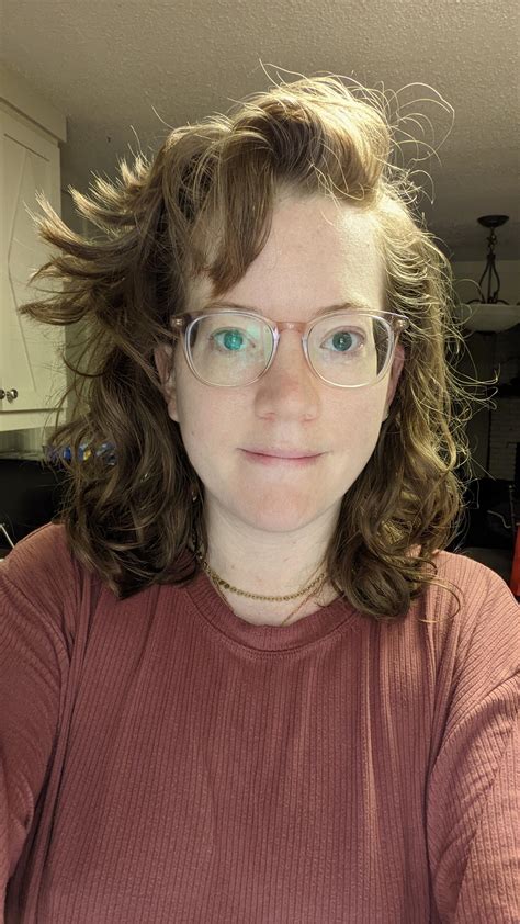 Sometimes My Top Layers Don T Agree With The Night Time Hair Wrap R Curlyhair