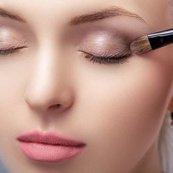 Glossy Eyes El Inesperado Toque Sexy Para El Maquillaje De Ojos