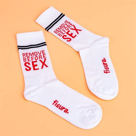 Remove Before Sex Sokken Van Bestel Je Online Bij Ditverzinjeniet
