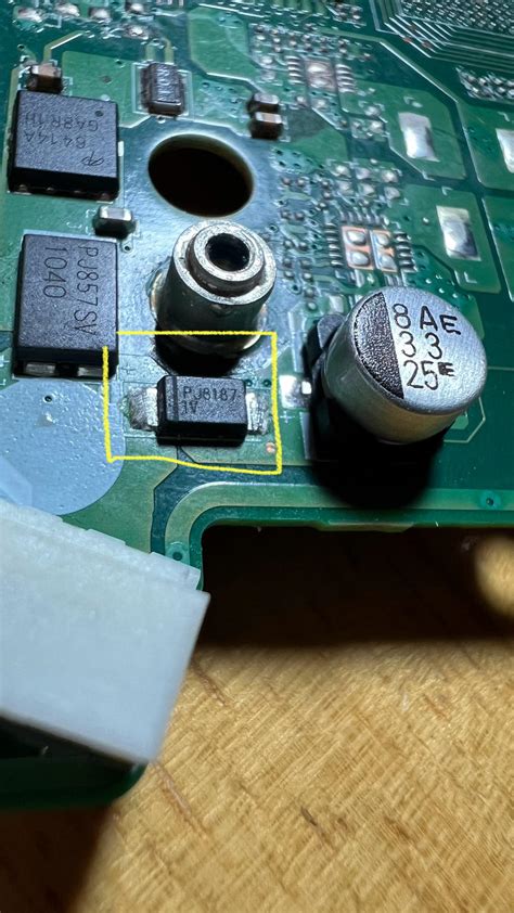 Need Help Identifying This Component Value Or Maybe Help Find A