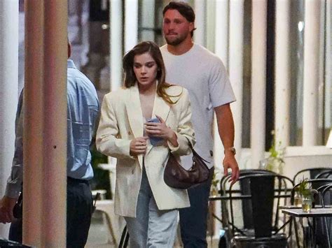 Watch Bills Qb Josh Allen Spotted With Rumoured Girlfriend Hailee