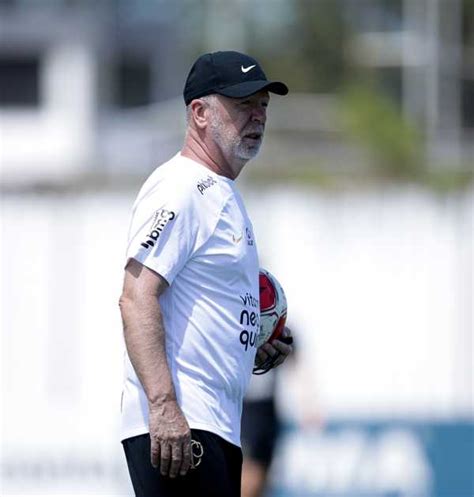 Corinthians Goleia São Caetano Em último Teste Antes Da Estreia No