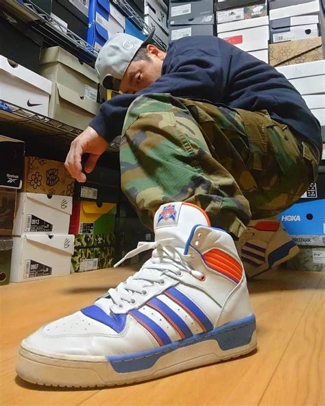 レイザーラモンrgさんのインスタグラム写真 レイザーラモンrginstagram「もうニックス強過ぎたので ニックスカラーのadidas Rivalry 履かせていただきます🏀 ニック
