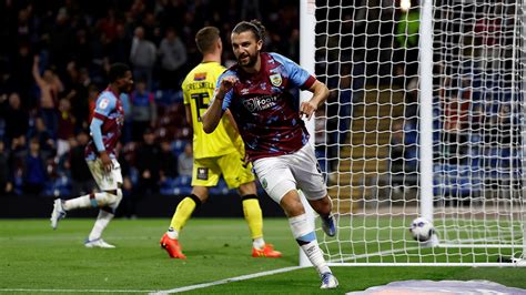 “not At This Level” Burnley Urged To Make Ruthless Jay Rodriguez Decision