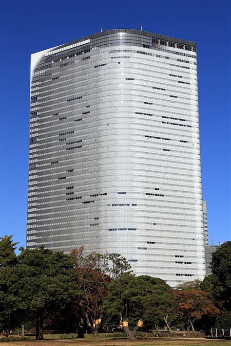 電通本社ビル 東京都港区