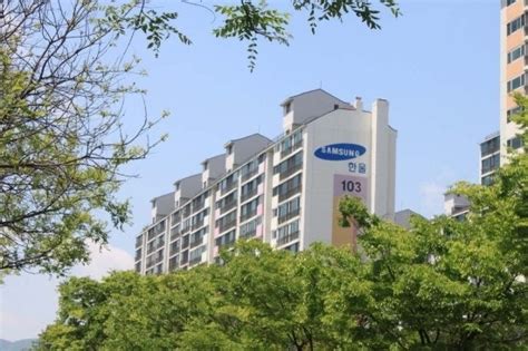 수리완료되고 전망 좋은 로얄층 신성동 삼성한울아파트 매매 103동11층15층15329㎡구 51평 2억8천5백