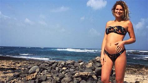 Keine Angst Janni Kusmagk Genie T Zweite Schwangerschaft Promiflash De