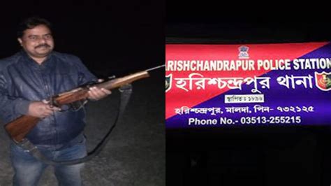 বন্দুক হাতে তৃণমূল নেতা ভাইরাল ছবিতে বিরাট শোরগোল