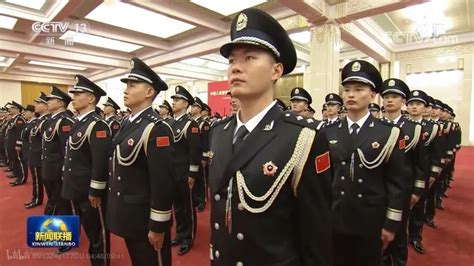 一图看懂最新款警察礼服凤凰网