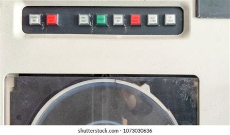 Old Mainframe Computer Image Photos Images Pictures Shutterstock