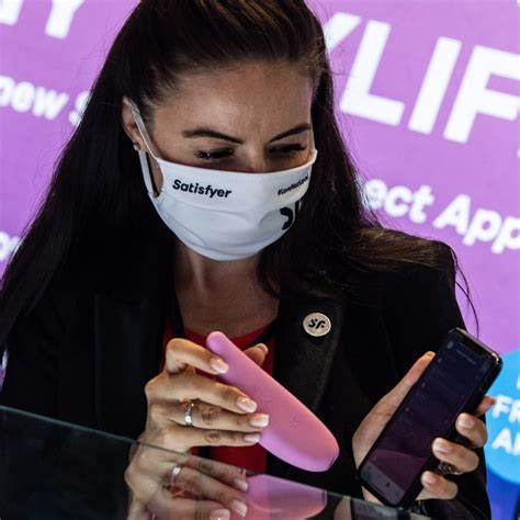 Ifa 2020 Best Gadgets For A Pandemic From Sex Toys That Operate Remotely In Lockdown To A Face