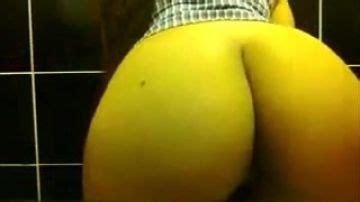 Curvy Babe Playing A Tease Porndroids Com