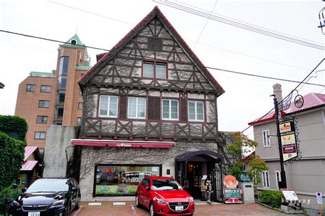 [函館元町美食推薦] Carl Raymon 函館名物 大人氣好吃的德國香腸 熱狗 樂活的大方