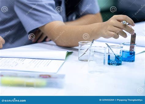 Electroplating Experiment In Chemistry Laboratory Stock Image Image Of Cathode Chemical