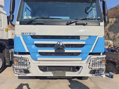 China Sinotruk Howo Tractor Head Truck 6x4 10 Wheeler 400hp 420hp New