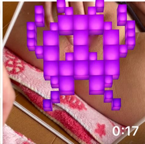 22歳の新人olがスーツ脱いで鏡の前でパイパン開脚オナニー動画鏡撮り みんくちゃんねる