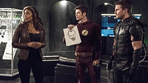 10 Years Ago Today The Arrowverse Wrapped Up Its Worst Crossover