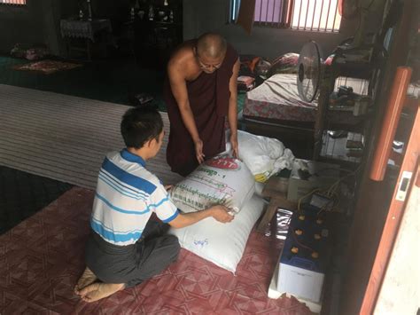 ဇရပ်ကွင်းတွင် ပိတ်မိနေသည့် မိုးကုတ်စစ်ဘေးရှောင်ထောင်ချီ အကူအညီများလိုအပ် သံလွင်ခက်