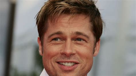 Subastan Una Cita Con Brad