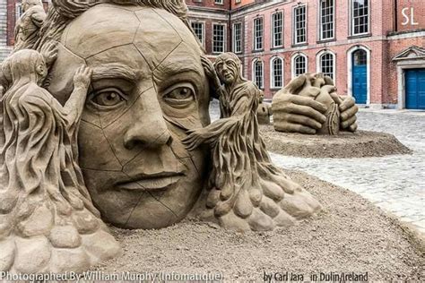 Pin By Artemiza Miza Meduza On Statui Sand Sculptures Sand Art Sculpture