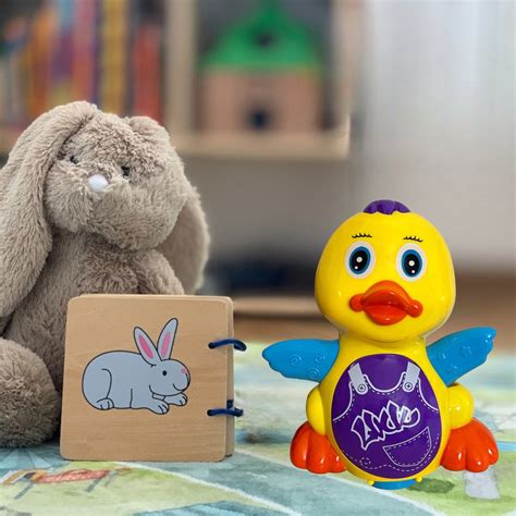 Щастливо момиченце с музика и светлини интерактивно жълт цвят за момчета и момичета от 1 до 3