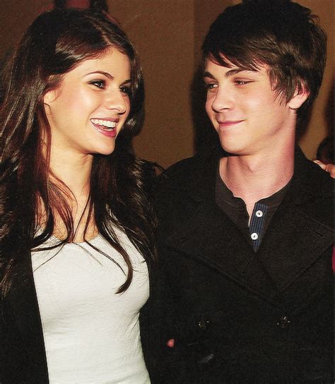 بیوگرافی کامل و عکس های شخصی الکساندرا داداریو و همسرش