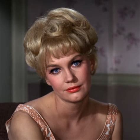 General Hospital Alum Elizabeth Macrae Dead At 88 Daytime Confidential