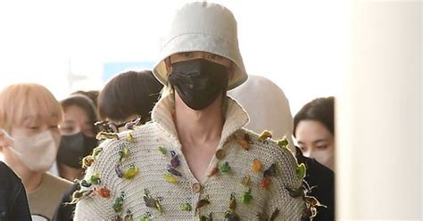 Ten 포토 세븐틴 디에잇 눈부신 공항패션