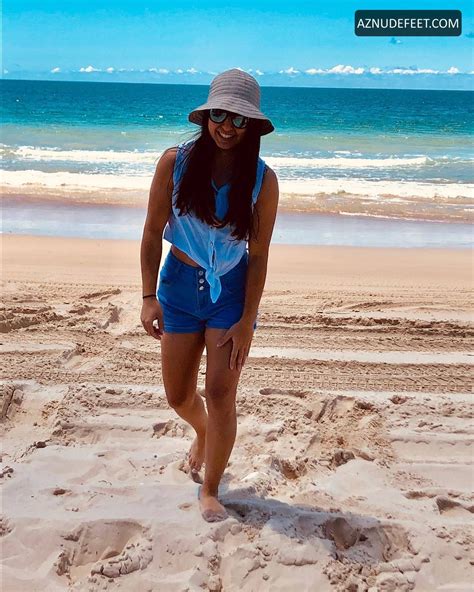 Emily Georgiou Feet Aznudefeet